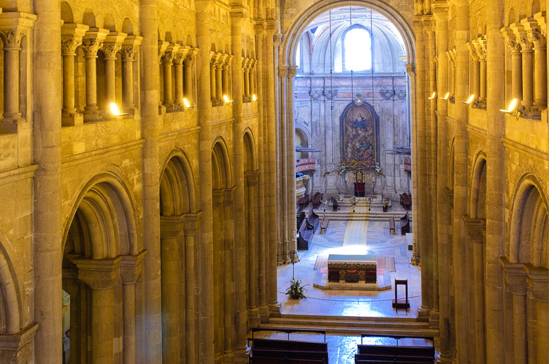 Sé – Lisbon's iconic cathedral - Neighbourly Lisbon